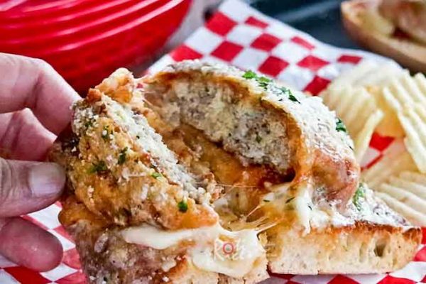 Hot Cheesy Meat Patty Sandwich - Roti n Rice